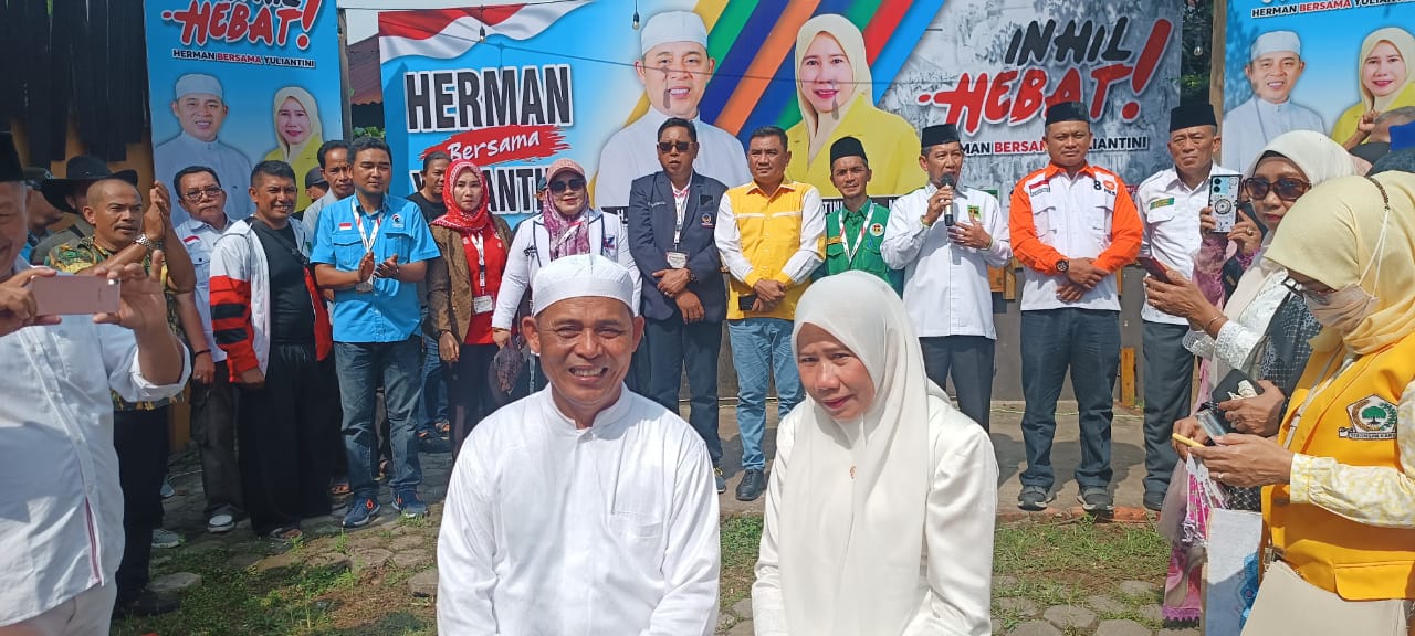 Bergelora, Tukang Becak dan Ribuan Pendukung Kompak Antar Herman ...