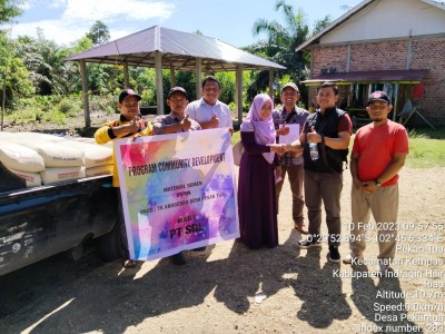PT SRL Salurkan Tiga Program Community Development di Inhil | LancangKuning